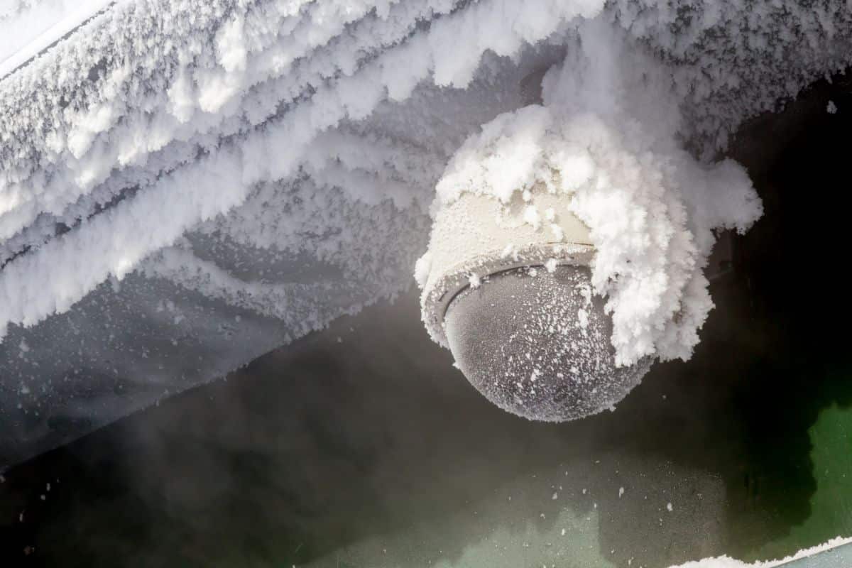 Helpful Winter Maintenance Tips for Security Cameras